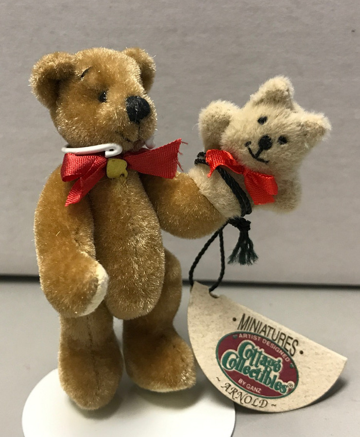 Noah’s Ark: Grizzly Bear (Female) by Lorraine Chien – Doll Peddlar