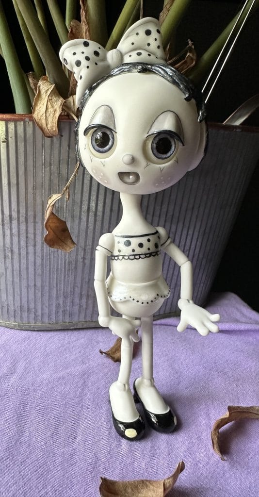 Ruby, Magical Musical Lady 9″ Snow White Resin FULL BODY HANDPAINTED BY ...