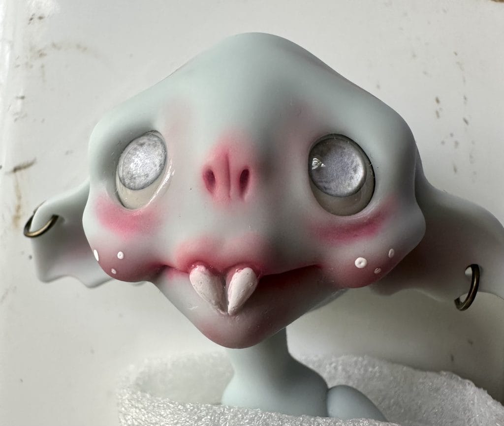 Circus Kane BATULA 6″ Gray Resin Glow in the Dark Faceup by Nefer ...
