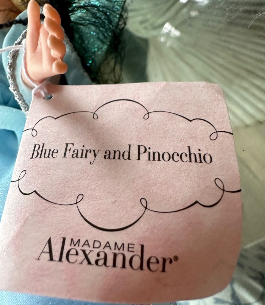 Disney Blue Fairy and Pinocchio 10″ (6″ Wood Carved Pinocchio) #31760 ...