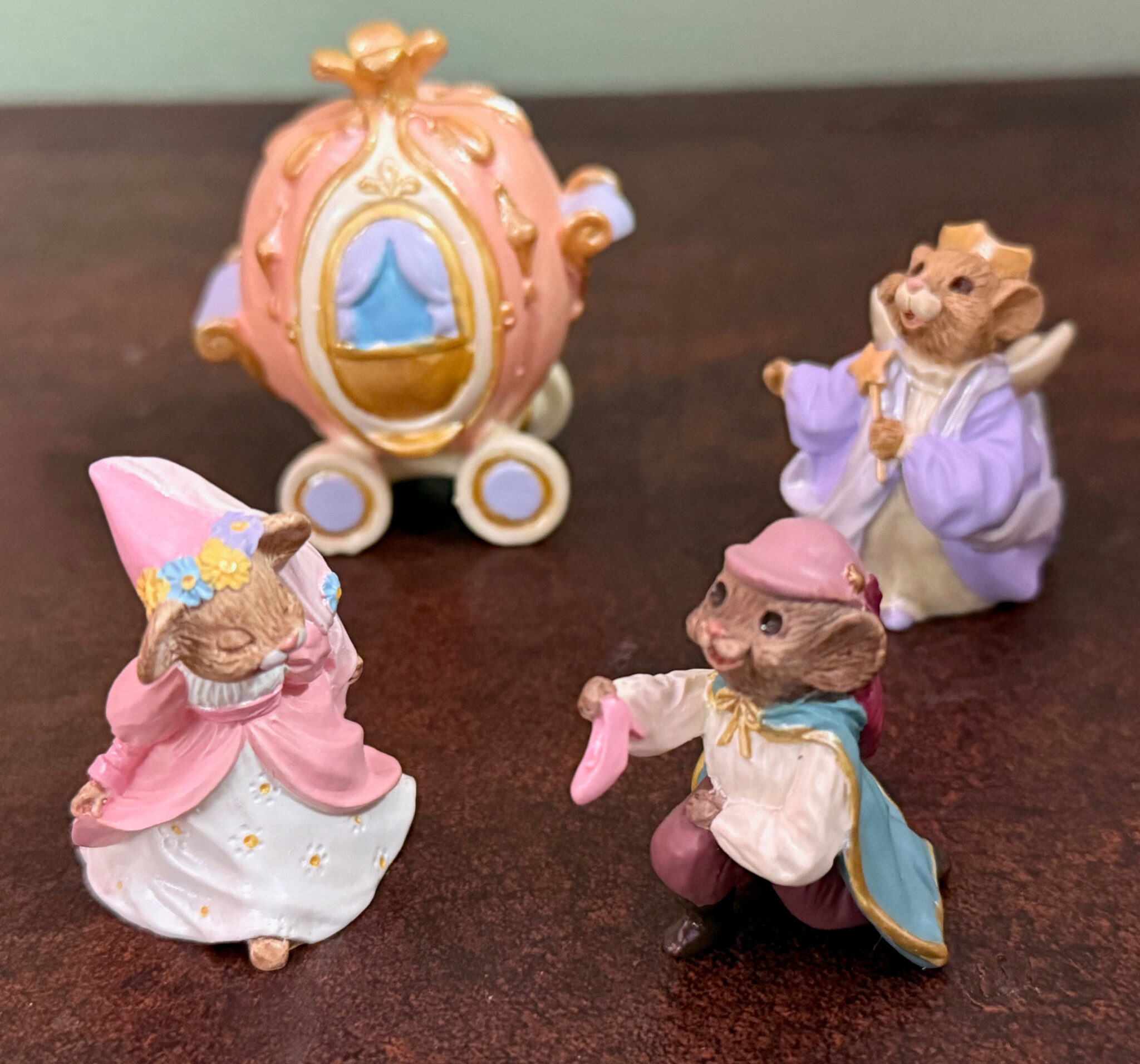 Hallmark Merry Miniatures Cinderella 4-Piece Set – Doll Peddlar