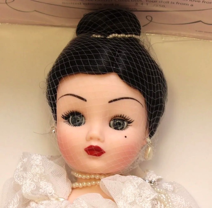 itbe – Doll Peddlar
