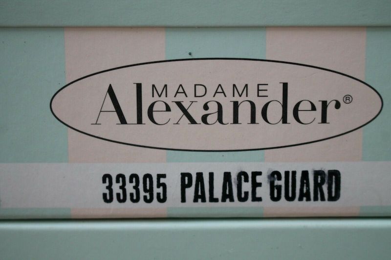 British Palace Guard 8″ (33395) – Doll Peddlar